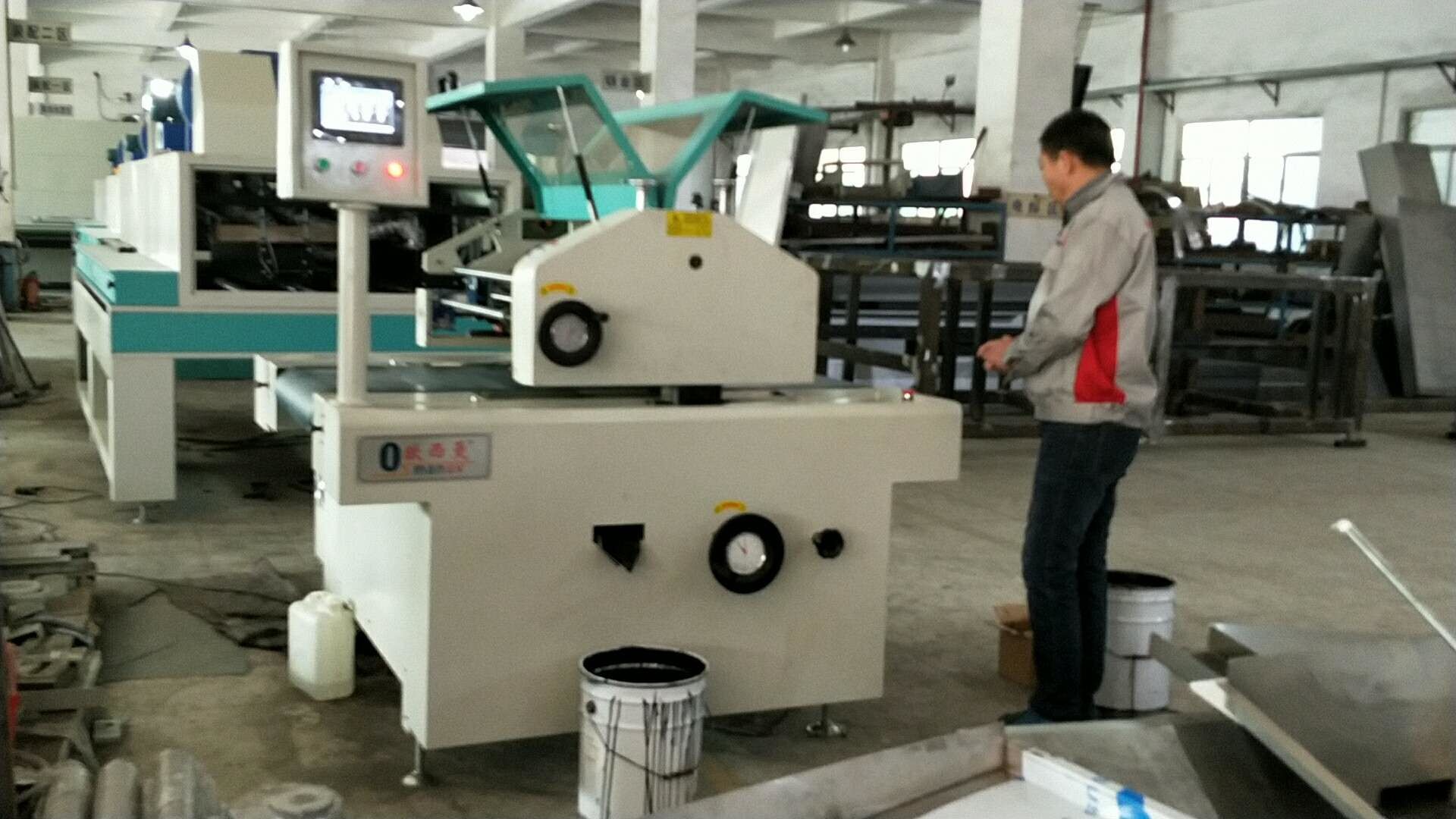 Effecive Width Uv Painting MDF Spray Coating Machine 180m/Min 620mm